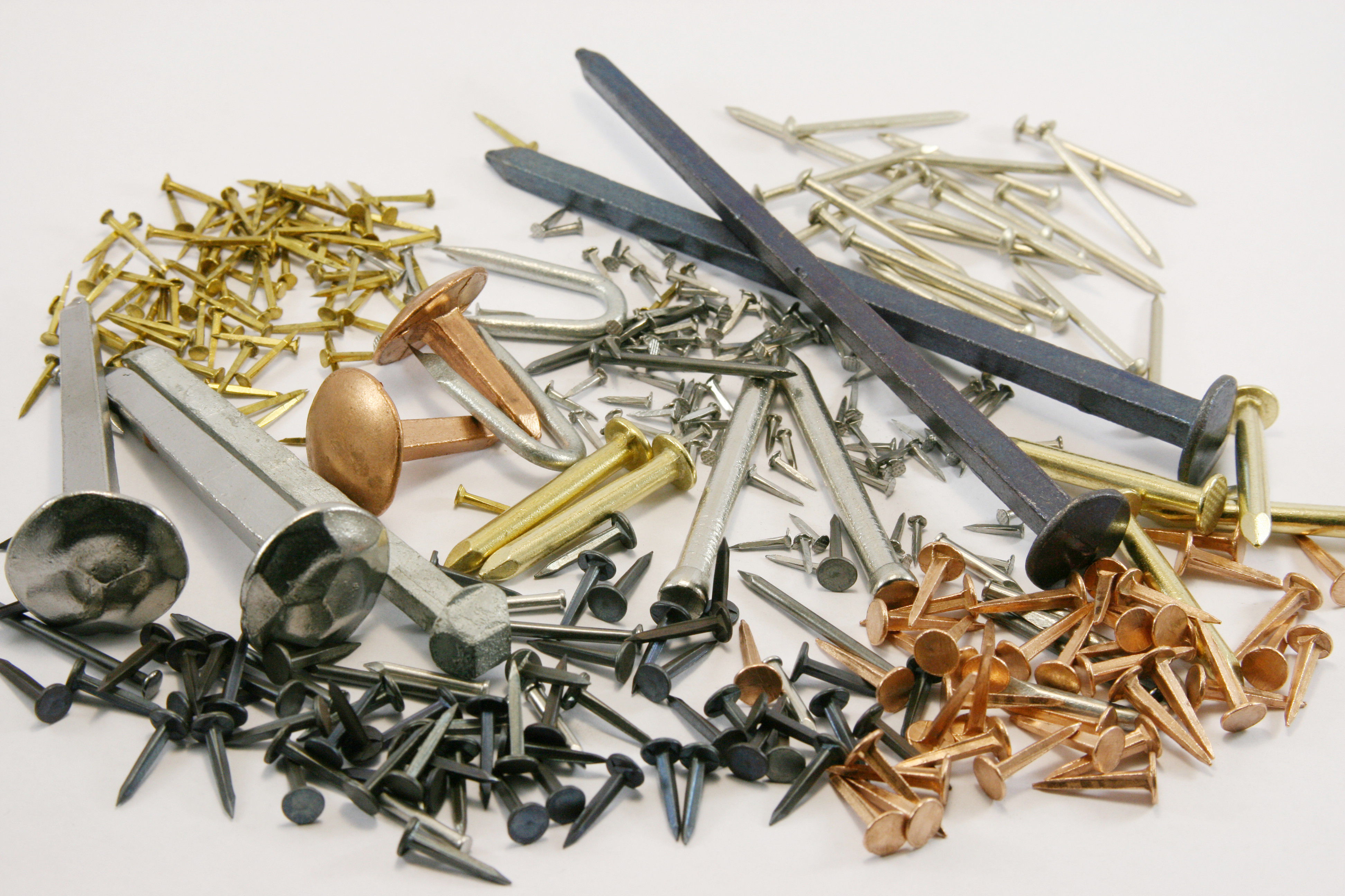 Clous RIVIERRE | Clouterie Rivierre - usine de clous, pointes, semences